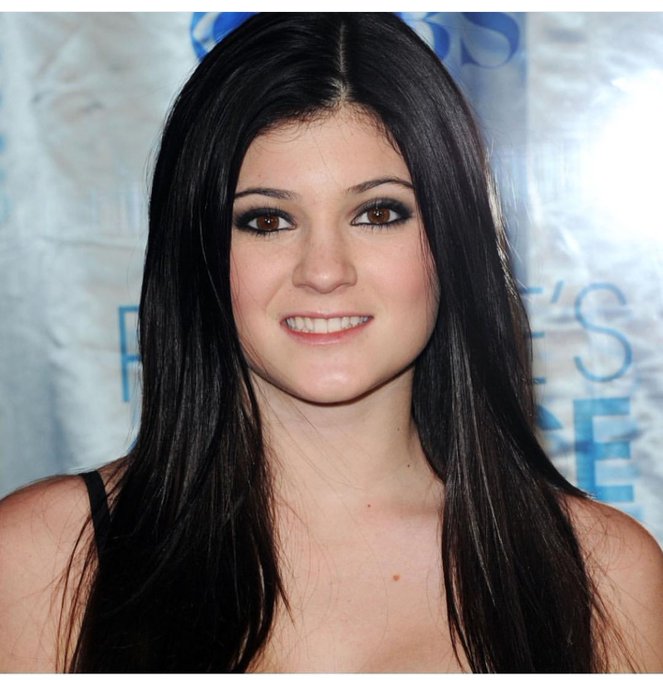 Kylie Jenner's Birthday Celebration | HappyBday.to Kylie Jenner's Birthday Celebration | HappyBday.to