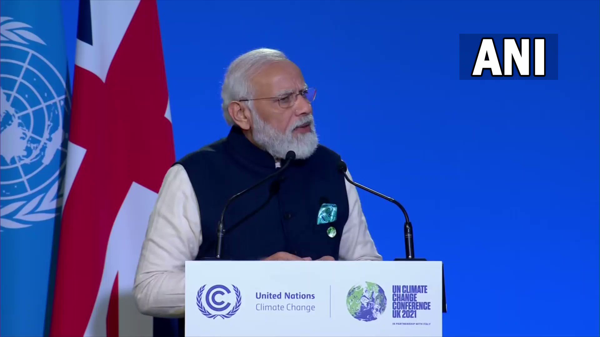 ANI on Twitter: "#WATCH | At #COP26 World Leaders' Summit in Glasgow, Scotland, PM Narendra Modi ...