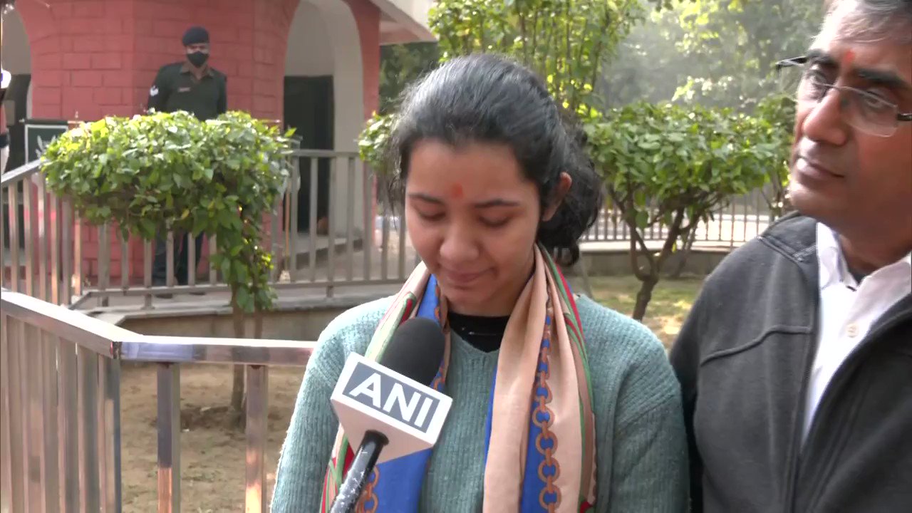 ANI on Twitter: "#WATCH | Daughter of Brig LS Lidder, Aashna Lidder speaks on her father's ...