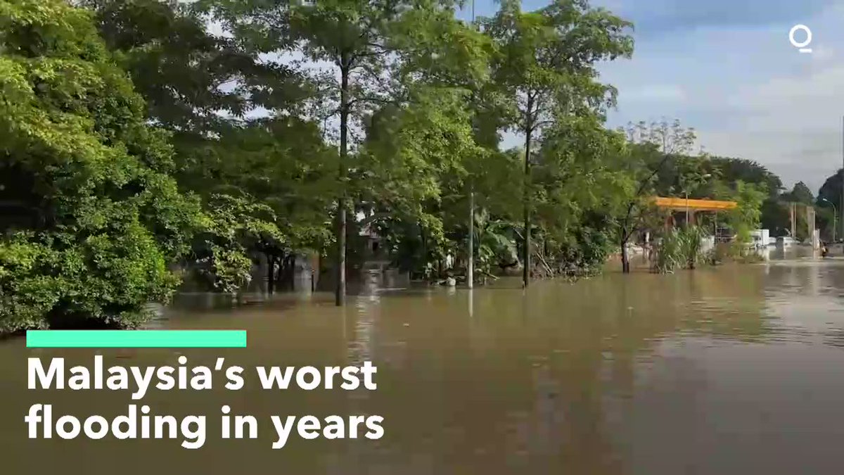 Tens Of Thousands Displaced As Malaysia Faces Worst Flooding In Years