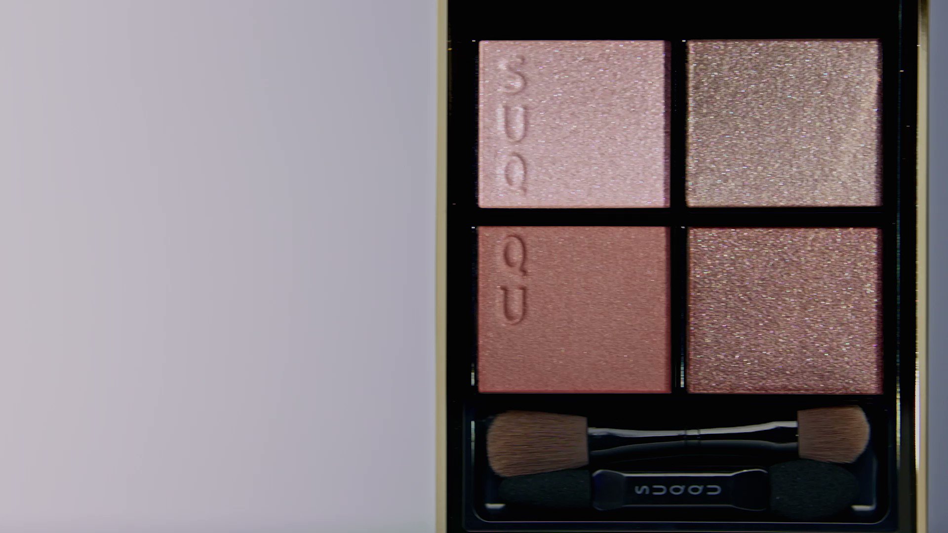 SUQQU official on Twitter: "SUQQUの“ シグニチャー”なアイシャドウパレット。 まるでまぶたの一部になりすますような“色艶の薄膜”。 重ねても透明感が濁らず ...