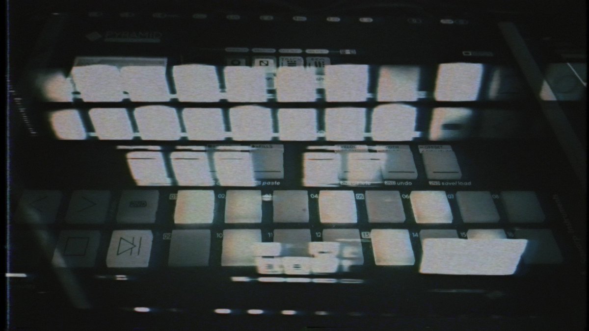 日刊VOCANEW（4月16日号） - posfie