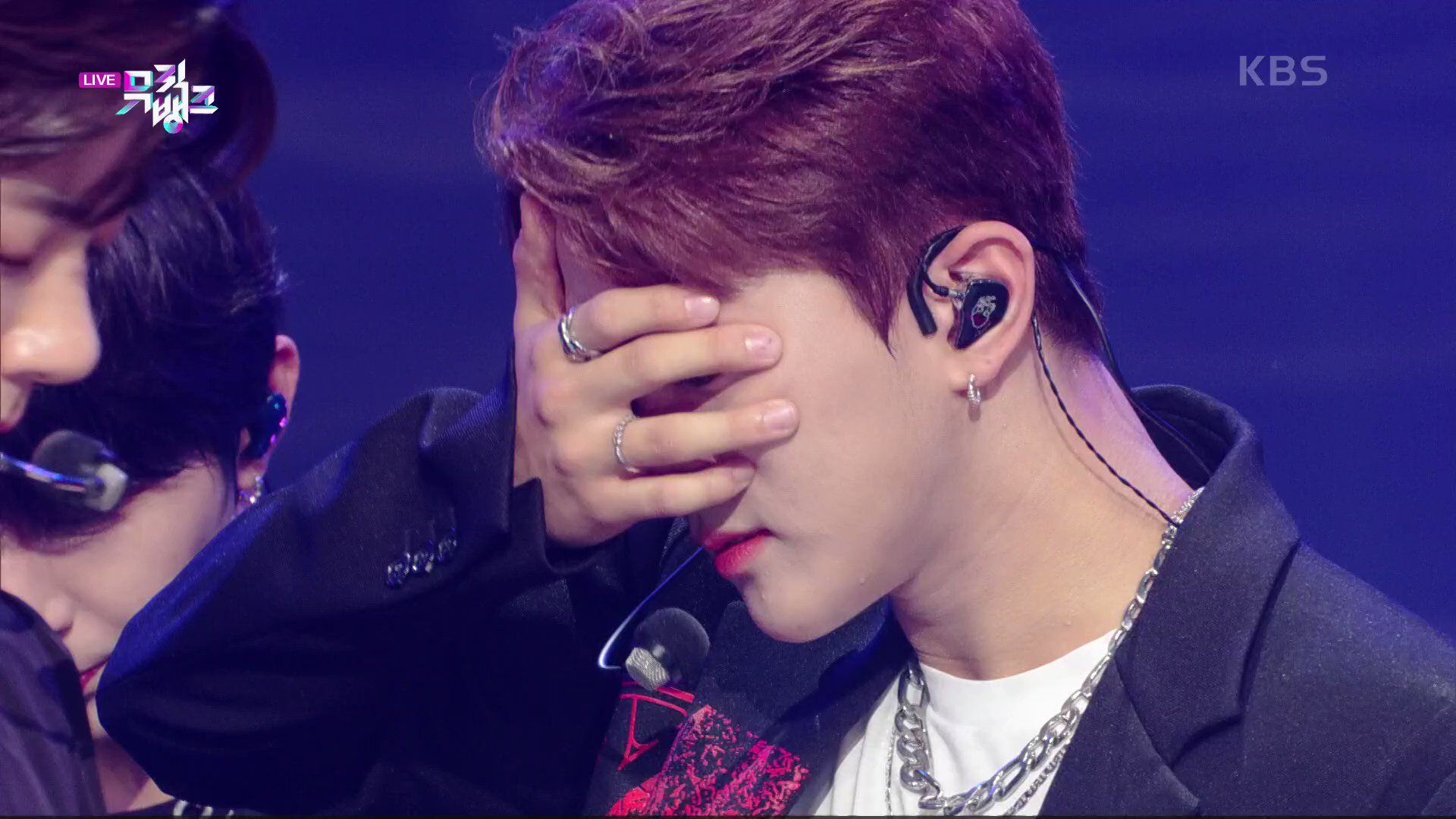 KBS WORLD TV on Twitter: "[Music Bank] Golden Child - Replay Golden Child is back with a ...