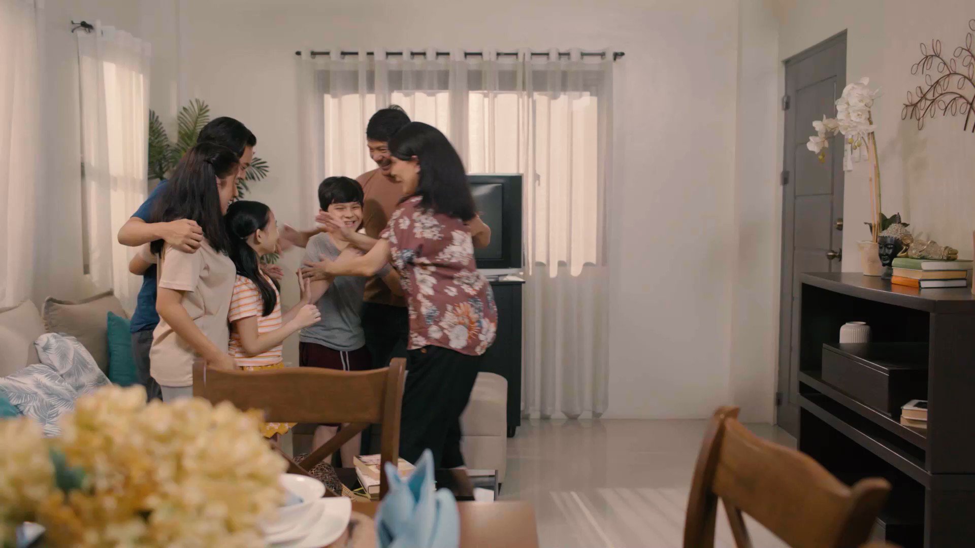 GMA Network on Twitter: "Inihahandog ng GMA Drama ang kuwento ng pagmamahal at pagpapatawad ng ...