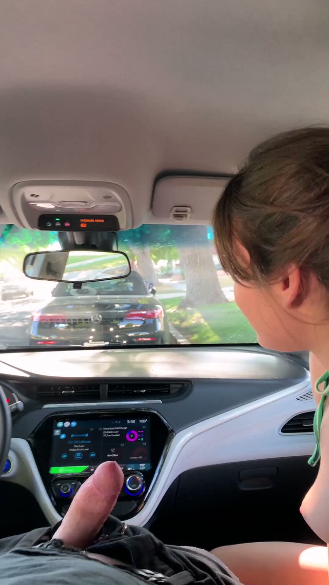 Ngewe Di Mobil Bersama Cewek Cantik Dan Binal Page 4 4play