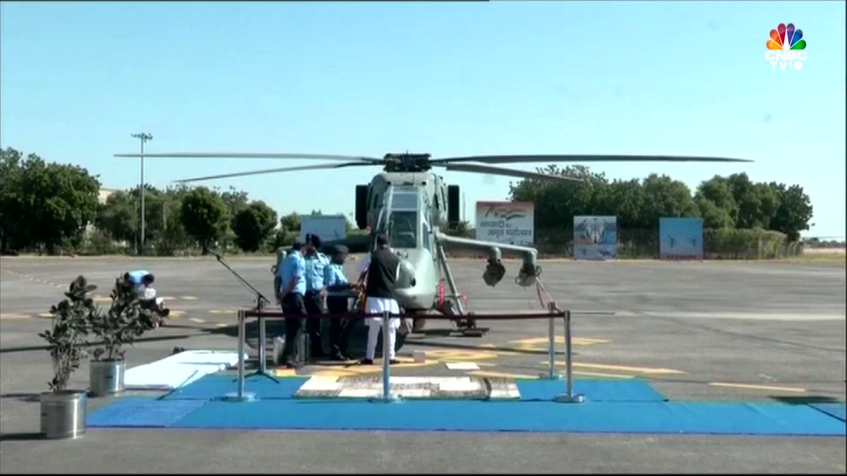 CNBC-TV18 on Twitter: ".@IAF_MCC inducts India's first indigenously-developed Light Combat ...