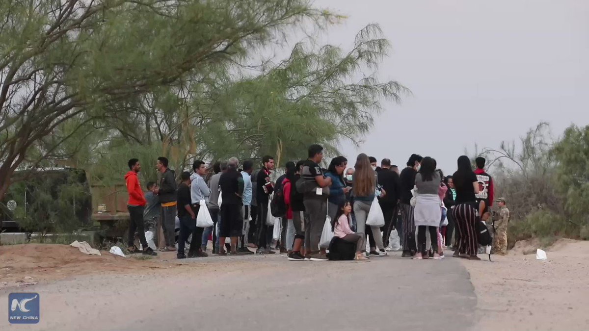 Buses Carrying Migrants From Republican Led Border States Continue To