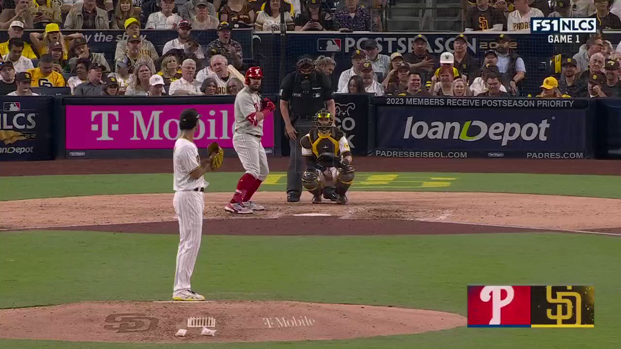 MLB on Twitter: "488 feet! 120 mph! Kyle Schwarber, oh my goodness. 😱 https://t.co/Mh4VGR4E2B ...