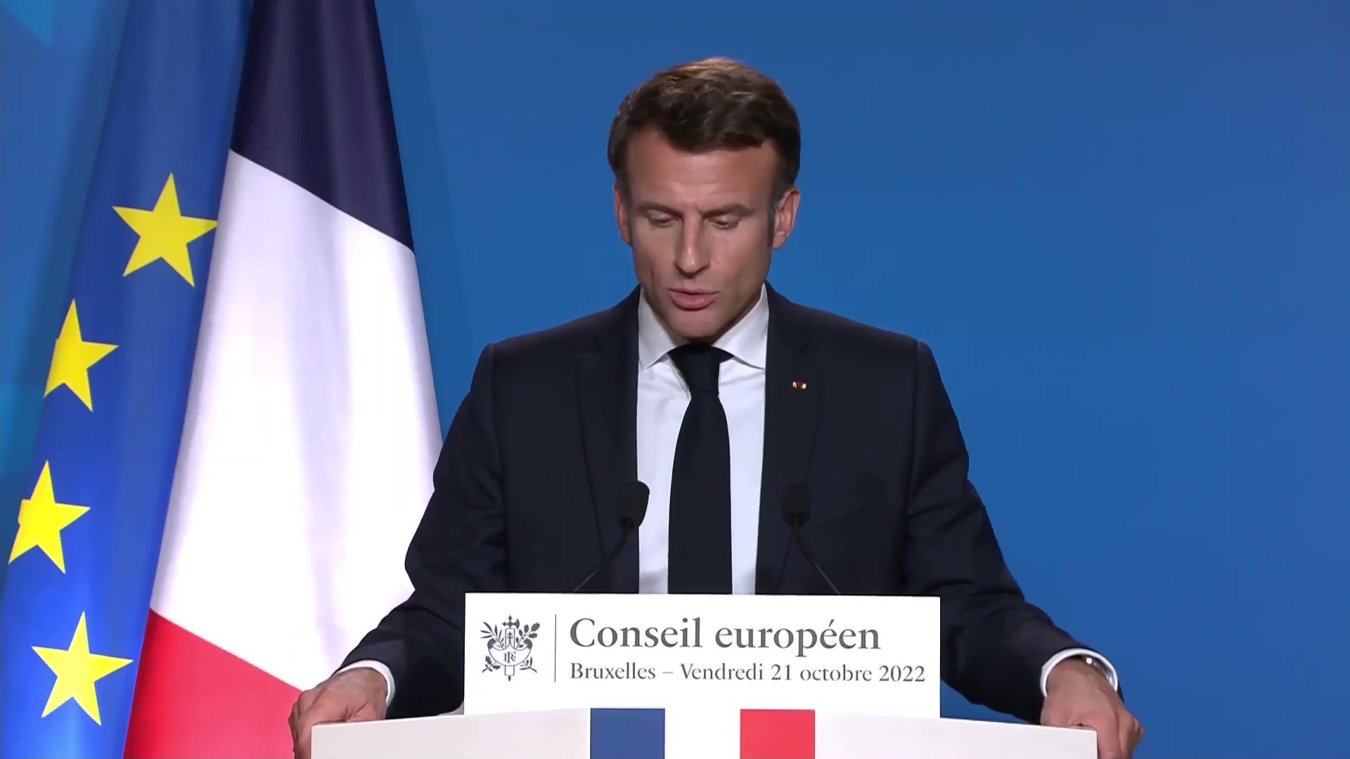 Emmanuel Macron on Twitter: Emmanuel Macron on Twitter: