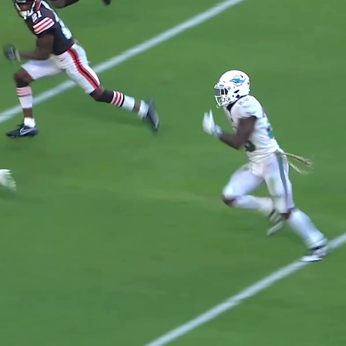 Joy Taylor on Twitter: "RT @NFL: .@Cheetah made sure Jeff Wilson Jr. had a clear path to the end ...