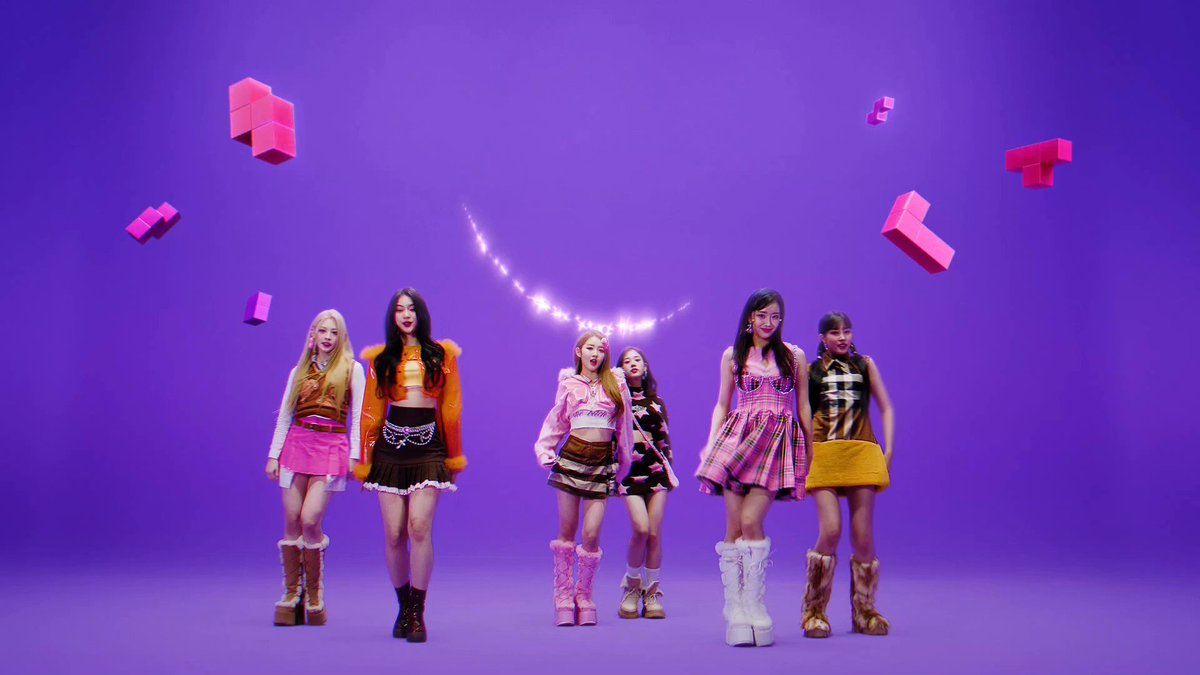 𝙏𝙖𝙠𝙖𝙠𝙤 𝘾𝙝𝙞𝙜𝙪𝙨𝙖 on Twitter: "THE 4 WALLS MOVE F(X)"