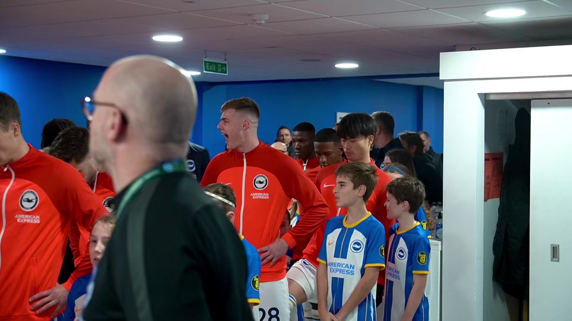 𝙁𝘾.𝙈𝙤𝙪 on Twitter: "三笘選手とファーガソン🤝 #SPOTVNOW https://t.co/bYFaX78Q99" / Twitter