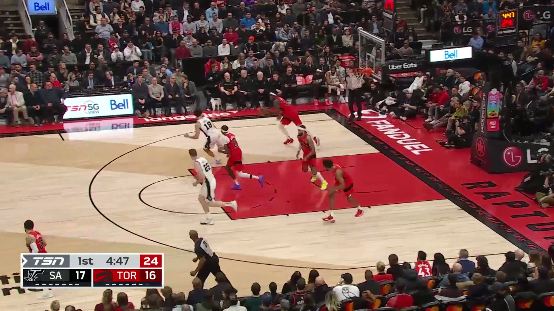 NBA on Twitter: "37 points 10 rebounds 7 assists Pascal Siakam went off in the Raptors W 🌶️ ...