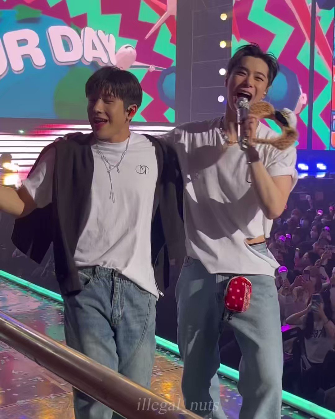 JinJin's button (@onebuttonjinjin) / Twitter