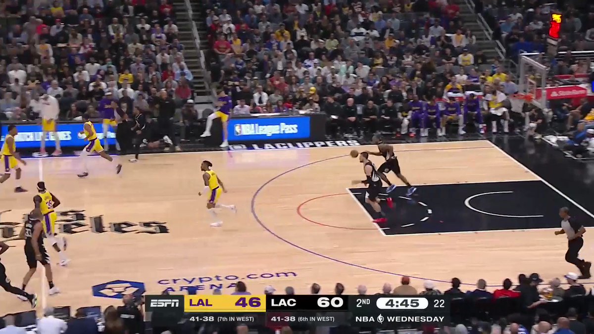 NBA Indonesia on Twitter: "Aksi Kahwi dalam mencetak 3 poin 👀 #NBA #NBAFans #Fansbasket"