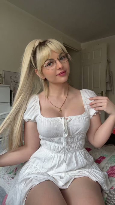 Tw Pornstars 𝑳𝒊𝒍𝒍𝒊𝒆 𝑳𝒖𝒄𝒂𝒔 Videos From Twitter