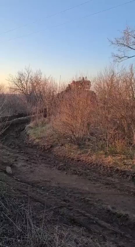 Оперативний ЗСУ On Twitter Британські мобільні ЗРК Stormer Hvm у всій красі