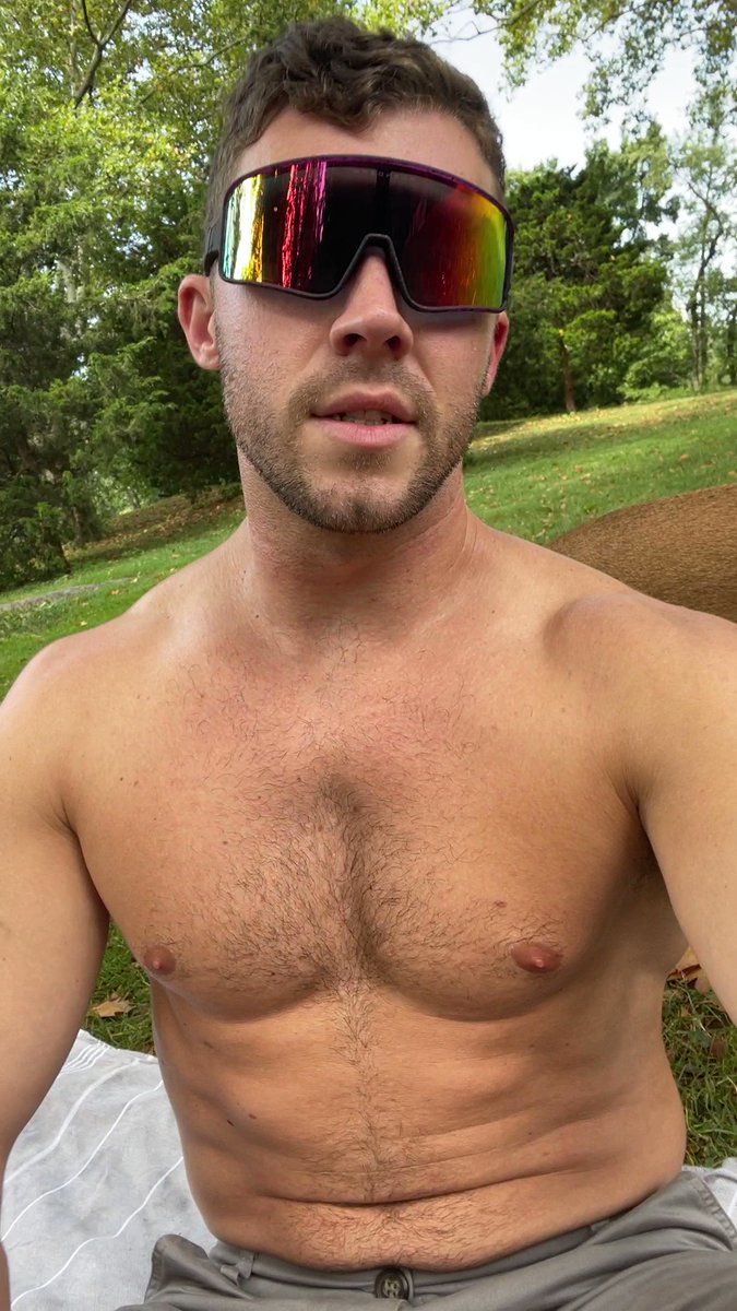 J͙U͙S͙T͙I͙N͙theJ͙O͙C͙K͙ on Twitter: "RT @JustinTheJocK3X: What’s up guys?????😈👀"