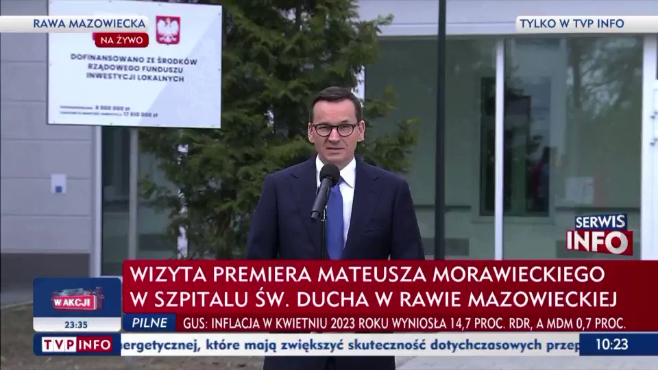 tvp.info 🇵🇱 on Twitter: "Wizyta premiera Mateusza Morawieckiego w szpitalu św. Ducha w Rawie ...