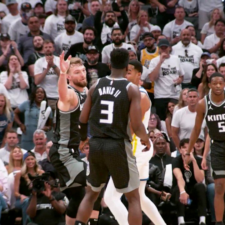 NBA on Twitter: "Warriors take Game 7 to advance! GSW: 120 SAC: 100 Curry: 50 PTS, 7 3PM"