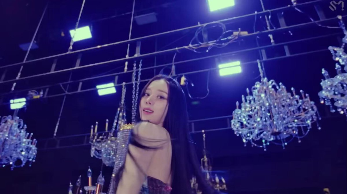 AESPA THAILAND ♡ on Twitter: "RT @WINTER_THAILAND: น้องหนาว ‘Salty & Sweet’ Track Video สวยเชิ่ด ...