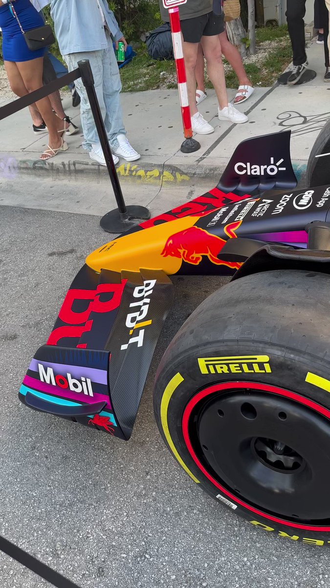 GQ Sports on Twitter: "Introducing @redbullracing’s car for the Miami Grand Prix featuring a fan ...