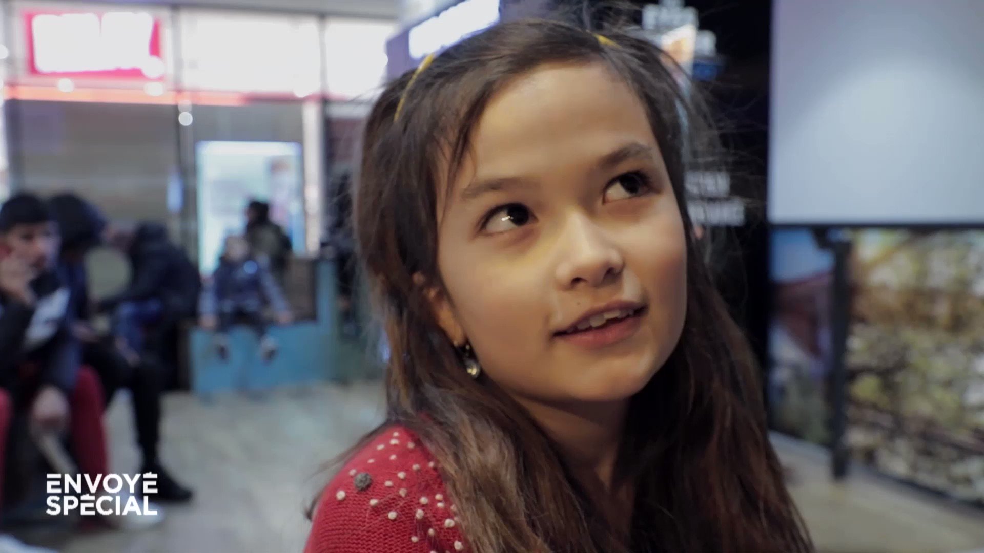 Envoyé spécial on Twitter: "Lucie est #HPI à 11 ans, elle est en 3ème et parle 3 langues ! 🧠 ...