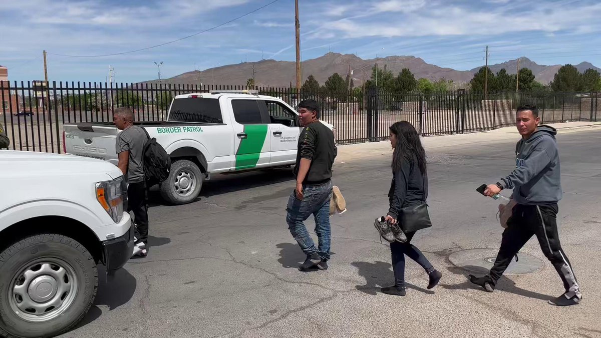 rah on Twitter: "RT @VenturaReport: On the ground in El Paso and local authorities and border ...