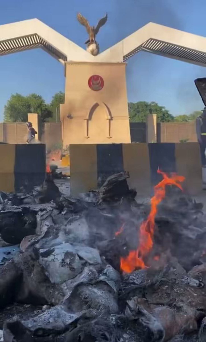 Aditya Raj Kaul on Twitter: "#BREAKING: Reports emerging of large scale violence, arson, clashes ...