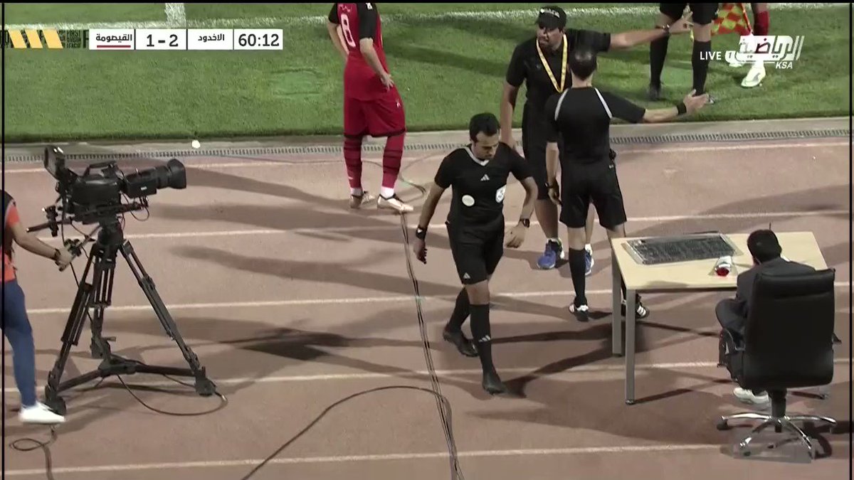 القنوات الرياضية السعودية On Twitter 🎥 بعد العودة لتقنية Var حكم