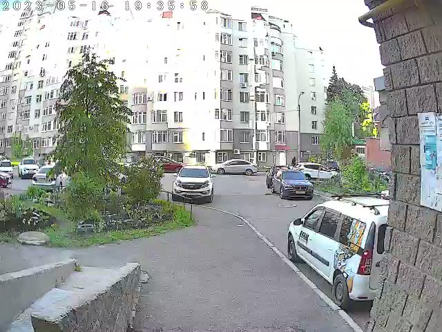 Svtv News On Twitter В Уфе женщина в хиджабе напала на гулявшую с ребёнком местную жительницу