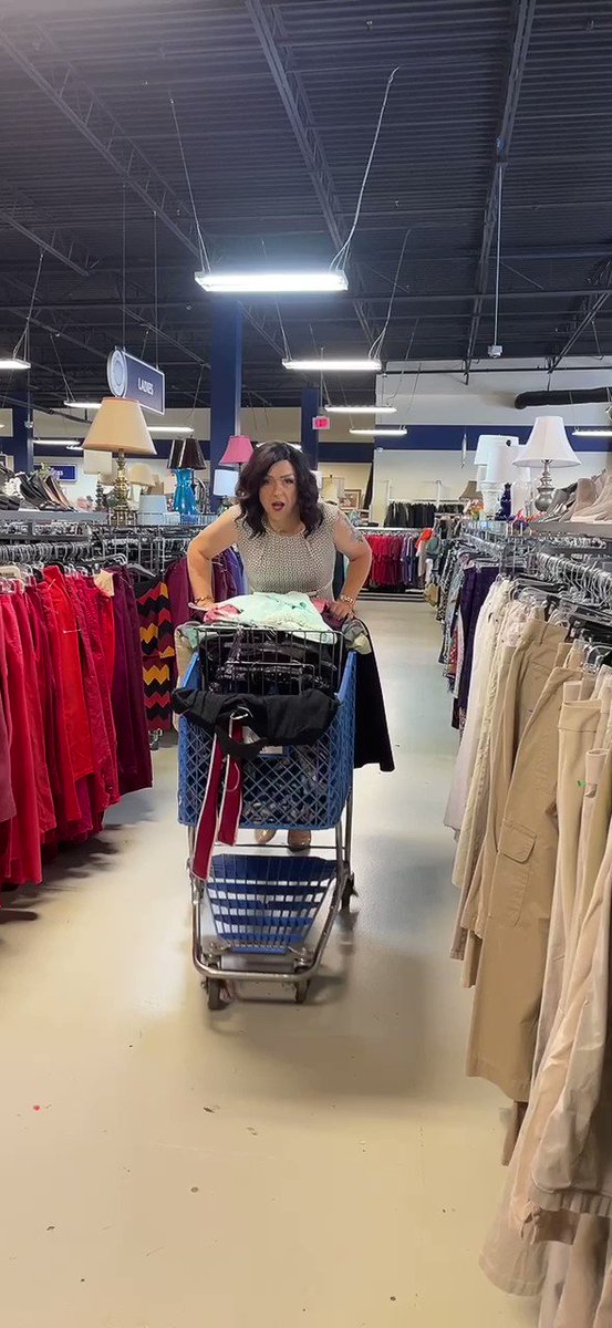 Carissadumond🌺🧜♀️💙💪 On Twitter Rt Olive Is A Thrift Store Haul