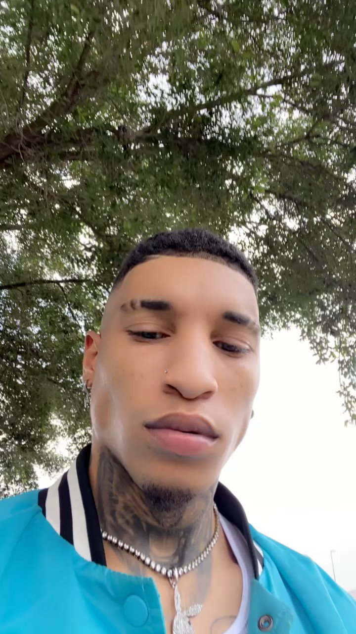 P A P O⚜️K E A N U (@papokeanu) / Twitter