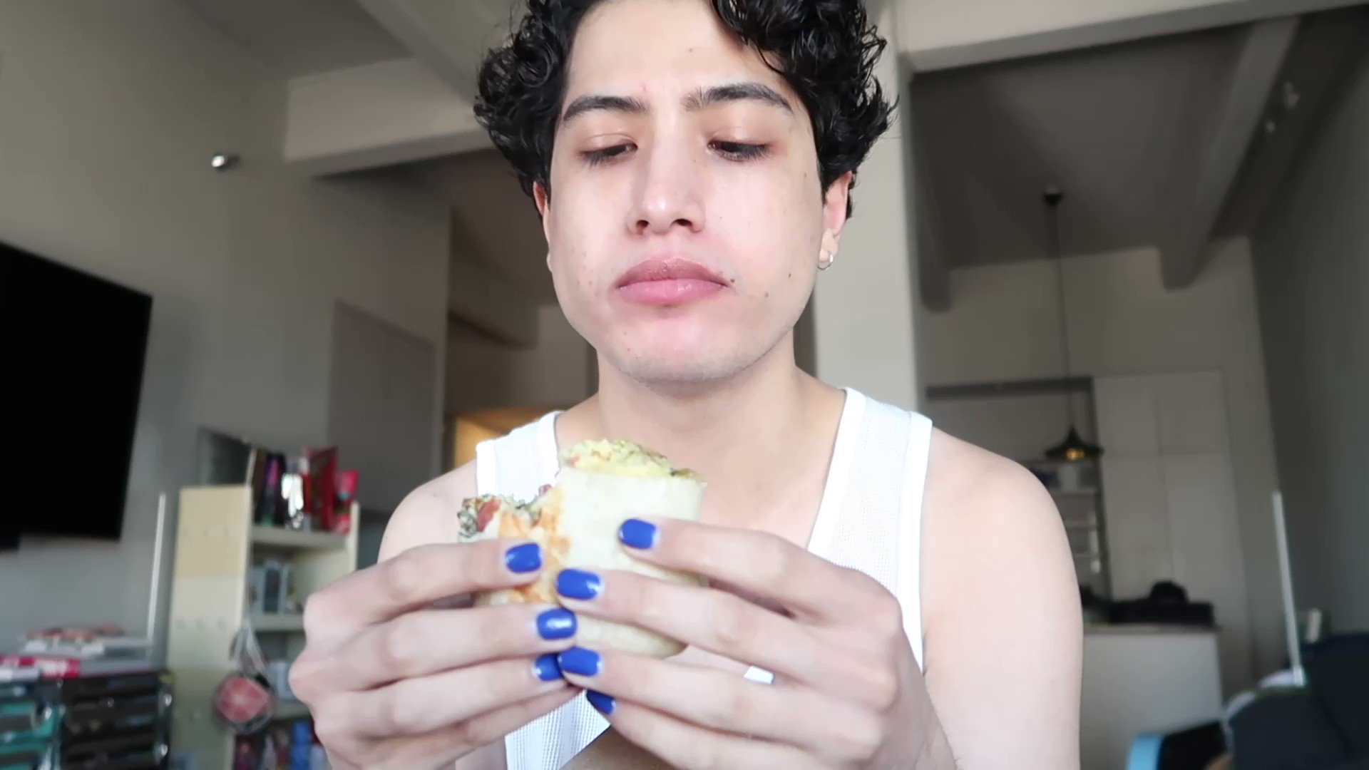 kemio ૮ ˙Ⱉ˙ ა on Twitter: "ニューヨークで島国ギャルが一人暮らしするには気が強いくらいじゃないと！ https://t.co/lcf1tsJ1oI via ...