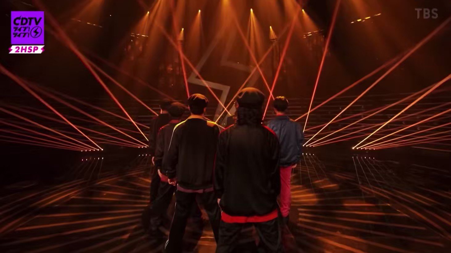 Transitions ⛈🌈 Smile again on Twitter: "Sexy Zone takes us to the disco with their rendition of ...