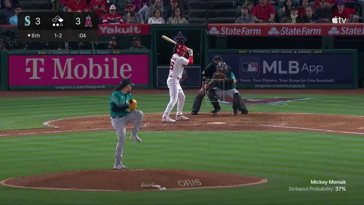 大谷翔平 ¹⁷ ⚾️ohtani Shohei ¹⁷ On Twitter Rt Angels Heading Home For The Holidays 🏠 Gohalos