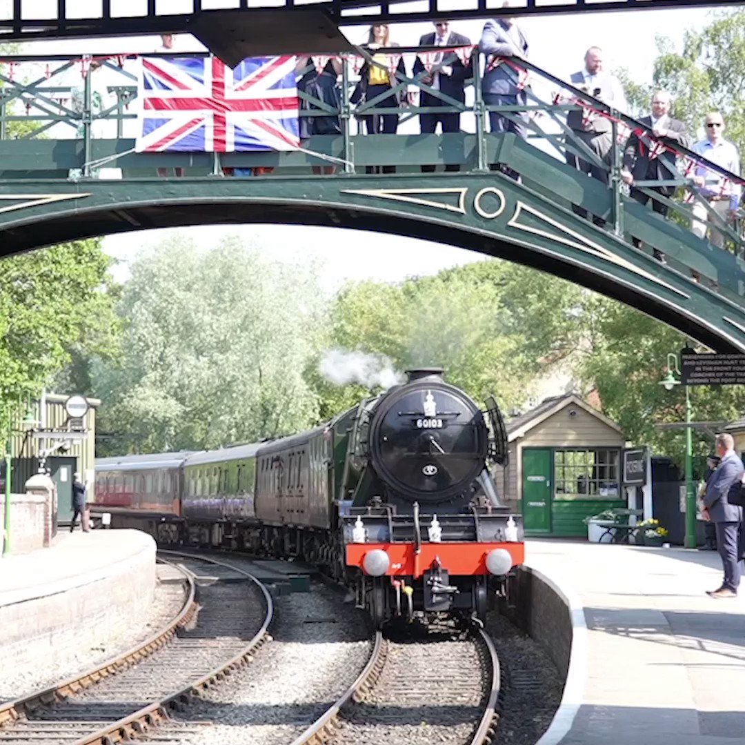 The Royal Family on Twitter: "🚂 What a wonderful way to arrive into Pickering! In celebration of ...