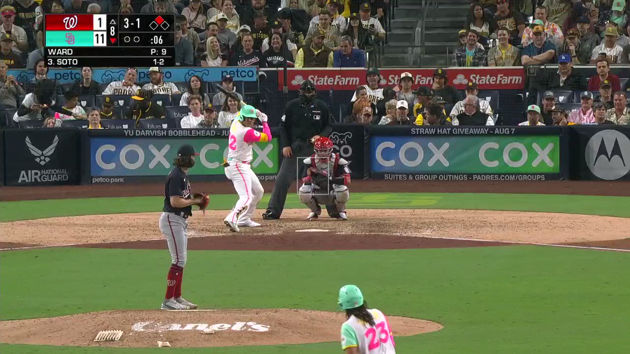 FOX Sports: MLB on Twitter: "Juan Soto gives the Padres a baker's dozen! (via @Padres) https://t ...