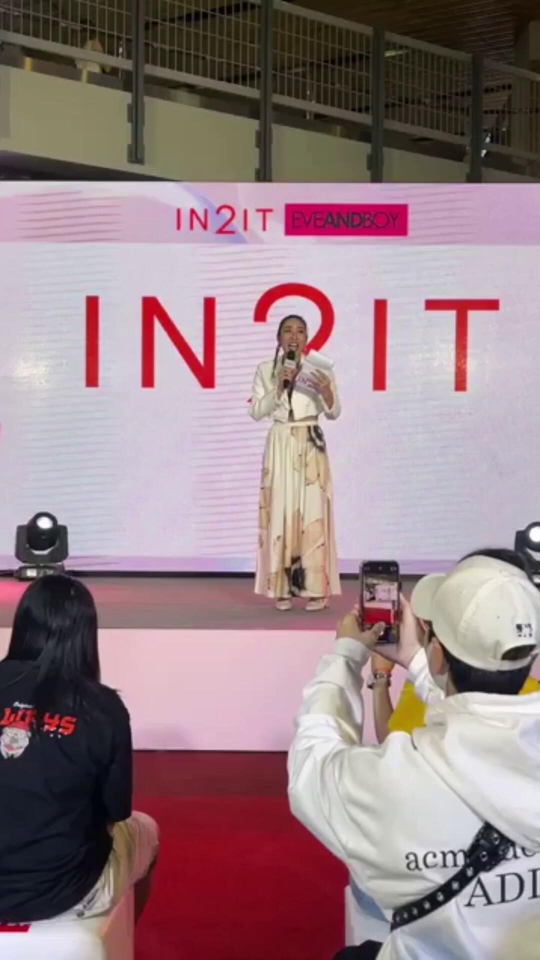 Lionk_0805 on Twitter: "RT @freenbeckynews: Congratulations Freen Sarocha for winning "Female ...