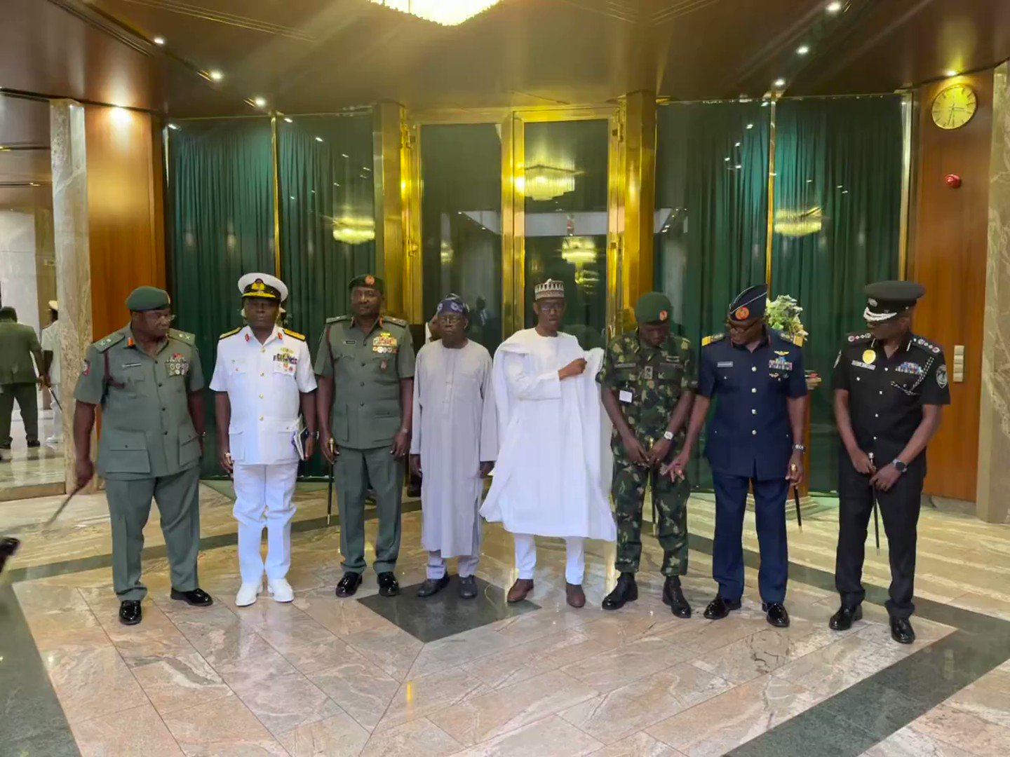 Daddy D.O🇳🇬 on Twitter: "C-in-C poses for pictures with Mallam Nuhu Ribadu, National Security ...