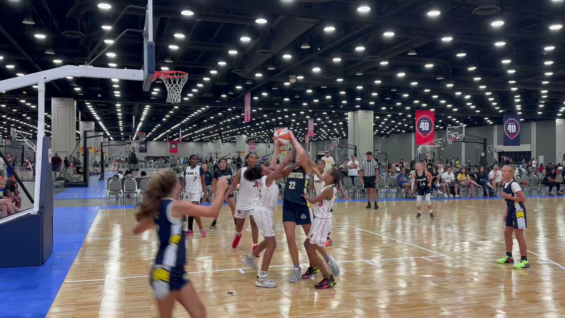 TFN's Run 4 Roses on Twitter: "TN Flight Trotters Williams 2030 with the nice kick out for three ...