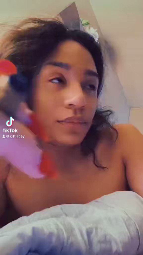 Kitt Lacey β’ Vegas π On Twitter π Drop Your Tiktok So I Can Follow U F2rytesrzl