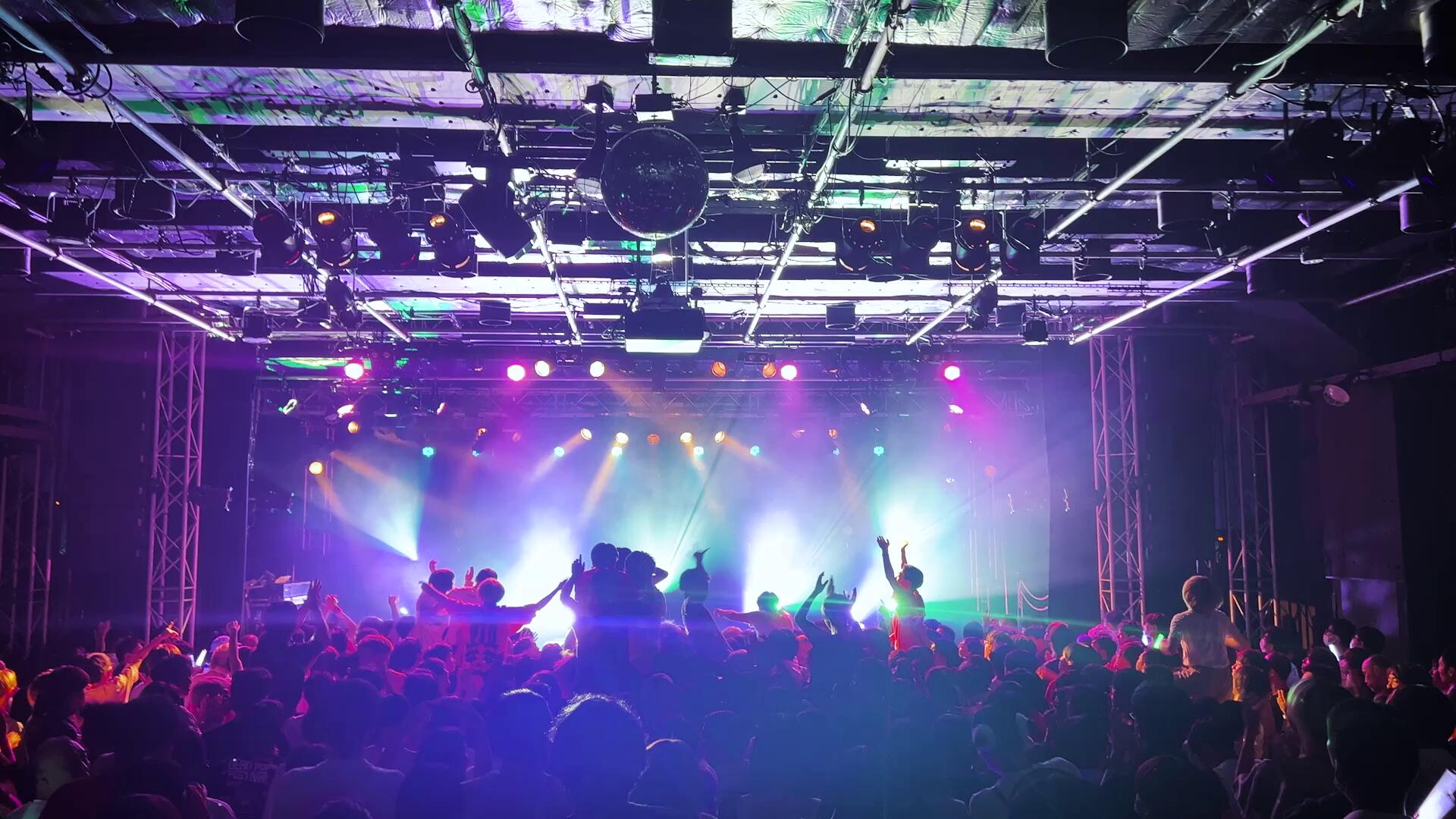 iLiFE!【あいらいふ】 on Twitter: "iLiFE!では珍しいここ広ライブ！（多分初） https://t.co ...