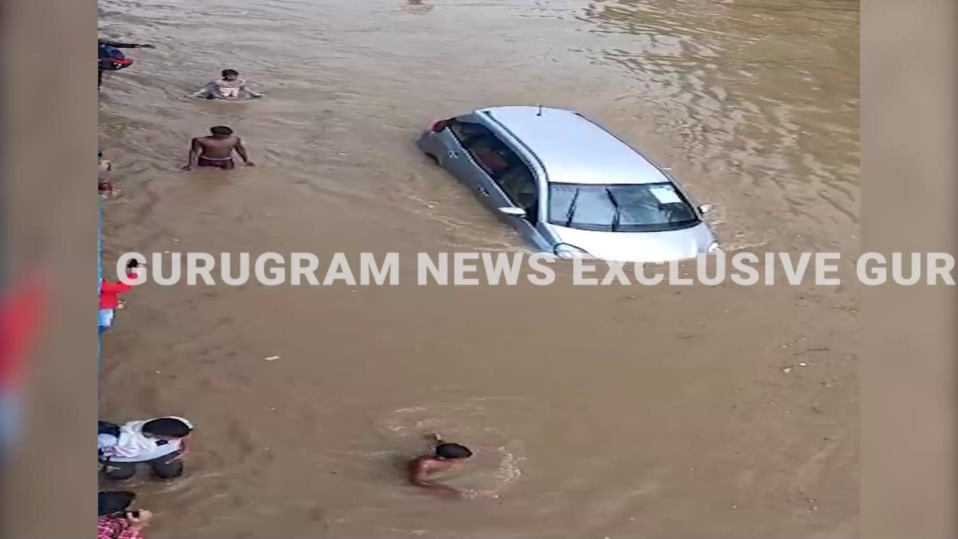 Gurugram News गुरुग्राम न्यूज़ on Twitter: "#Gurugram में मूसलाधार बारिश से बिगड़े हालात, कार-बस ...