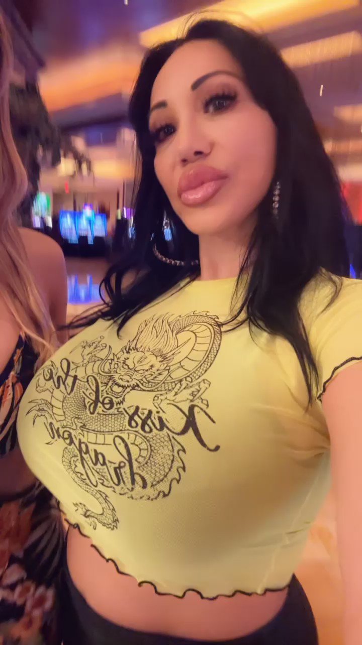Ava Devine Official On Twitter Look Im Here With The Sexy