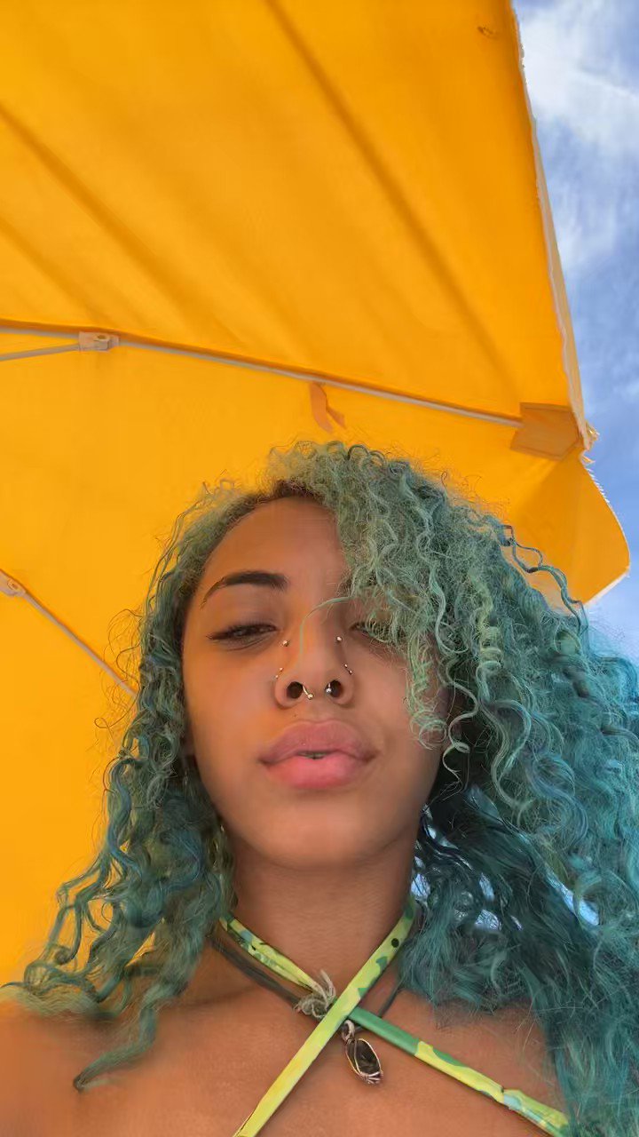 Zerella Skies 🐲 Dragon Throat On Twitter I Hope The Sun Bakes My Skin So I Get Darker 🙏 ☀️☀️☀️