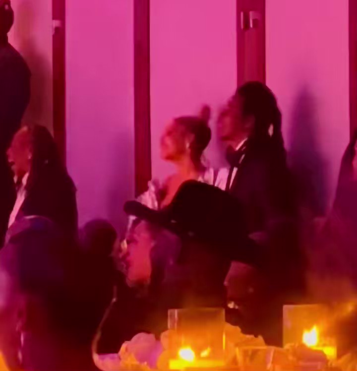 𝗱𝗮𝗻𝗻𝘆🫧💚 on Twitter: "one thing about Beyoncé? she's gonna do her little bounce😭🥹"