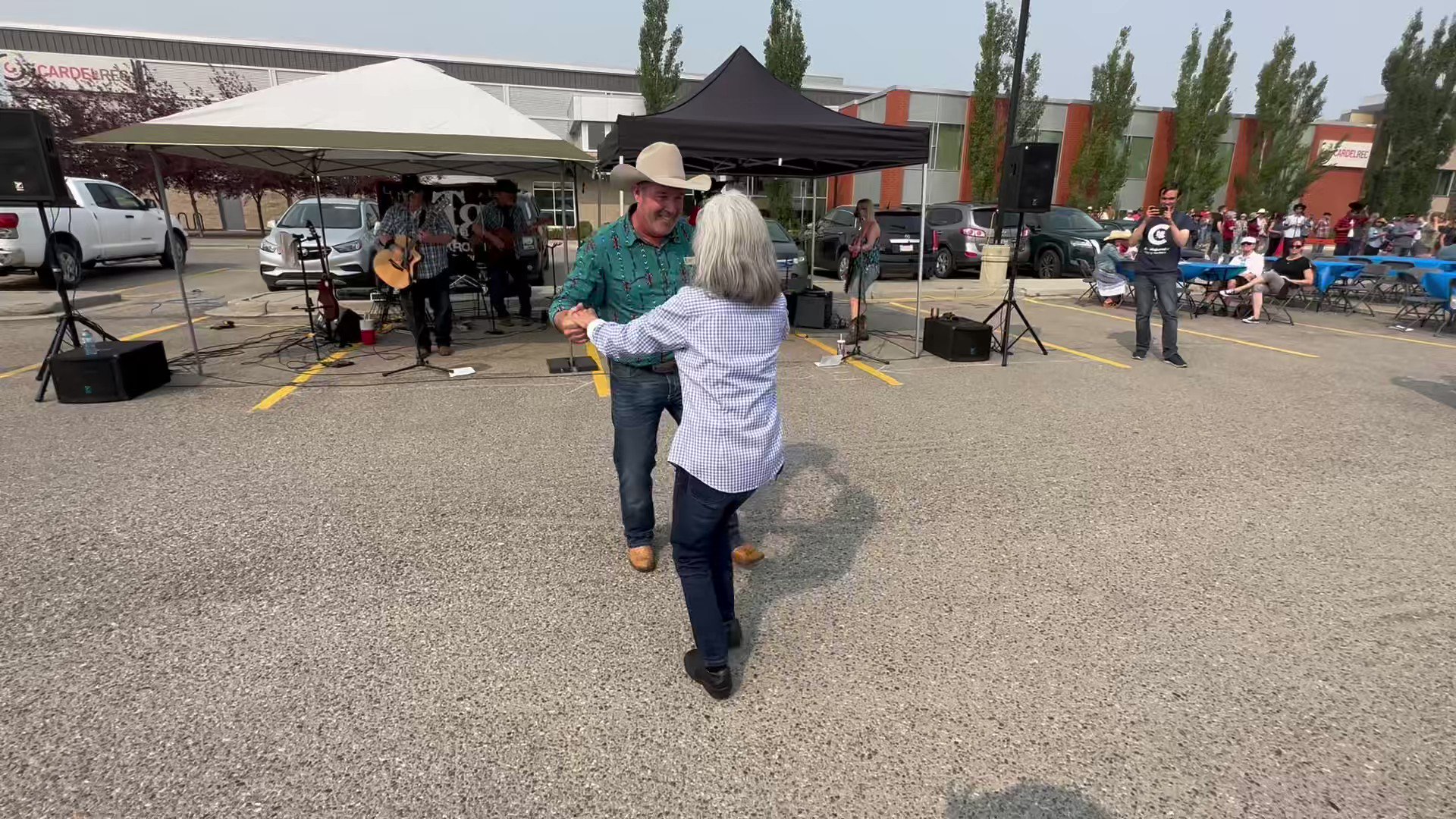 Dan McLean on Twitter: "YAHOO, over 4,000 attendees at this years Ward 13 Stampede Breakfast ...