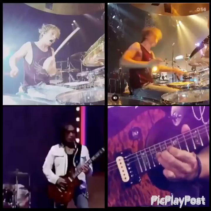 【B'z 35th special】17th Single「love me, I love you」 - posfie