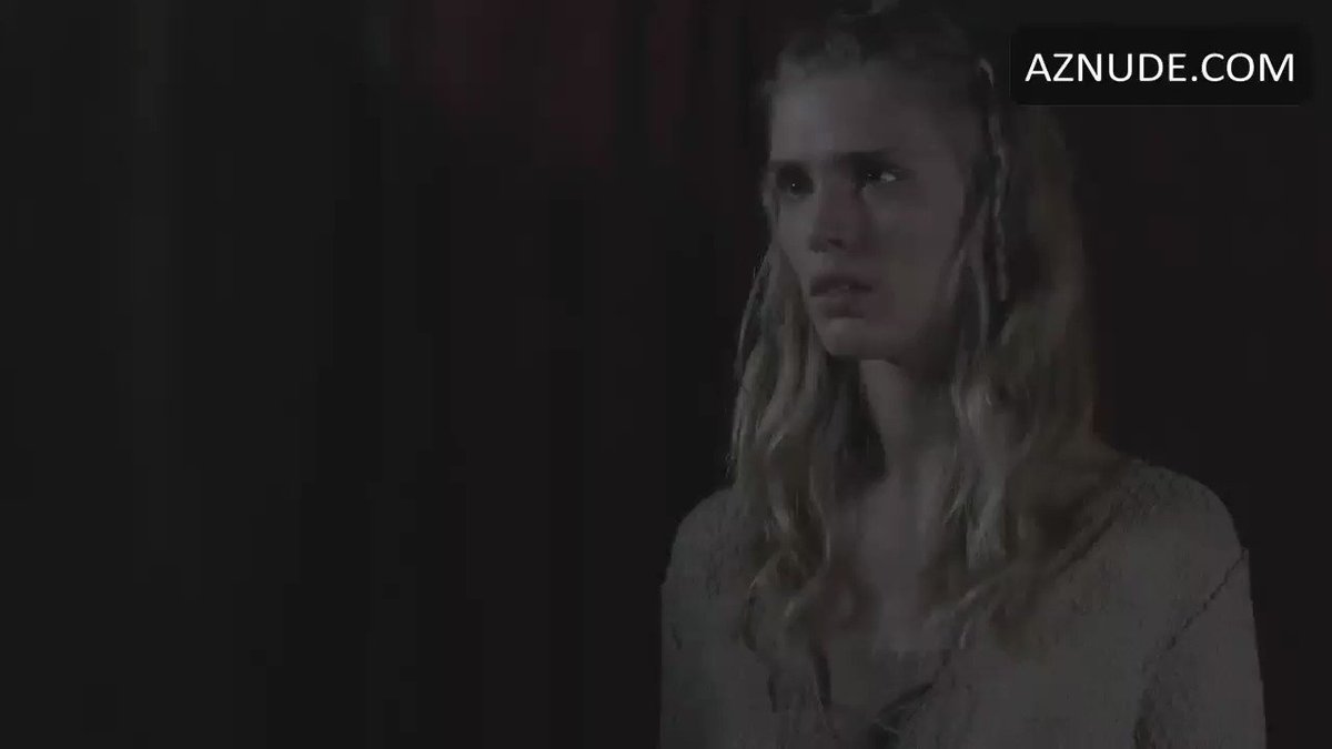 Gaia Weiss Gif